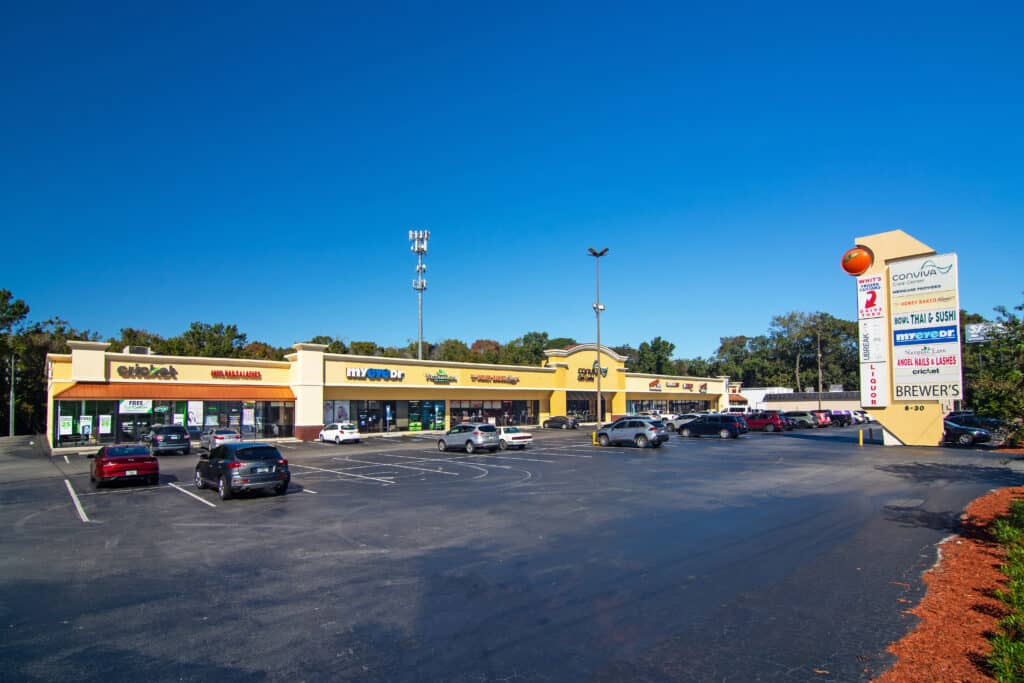 GATES OF ORANGE PARK - Hakimian Holdings